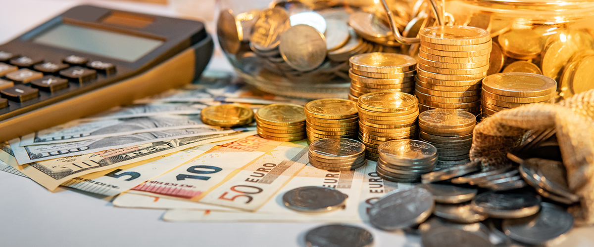 iDeCo月5000円でいくらもらえる？老後資金を増やすコツも解説 - ココザス株式会社